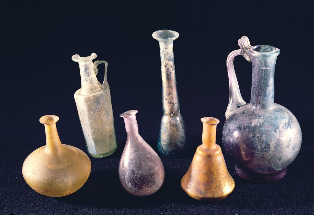 Sechs Vasen, aus Aquileia (Glas) von Roman: Kunstdruck