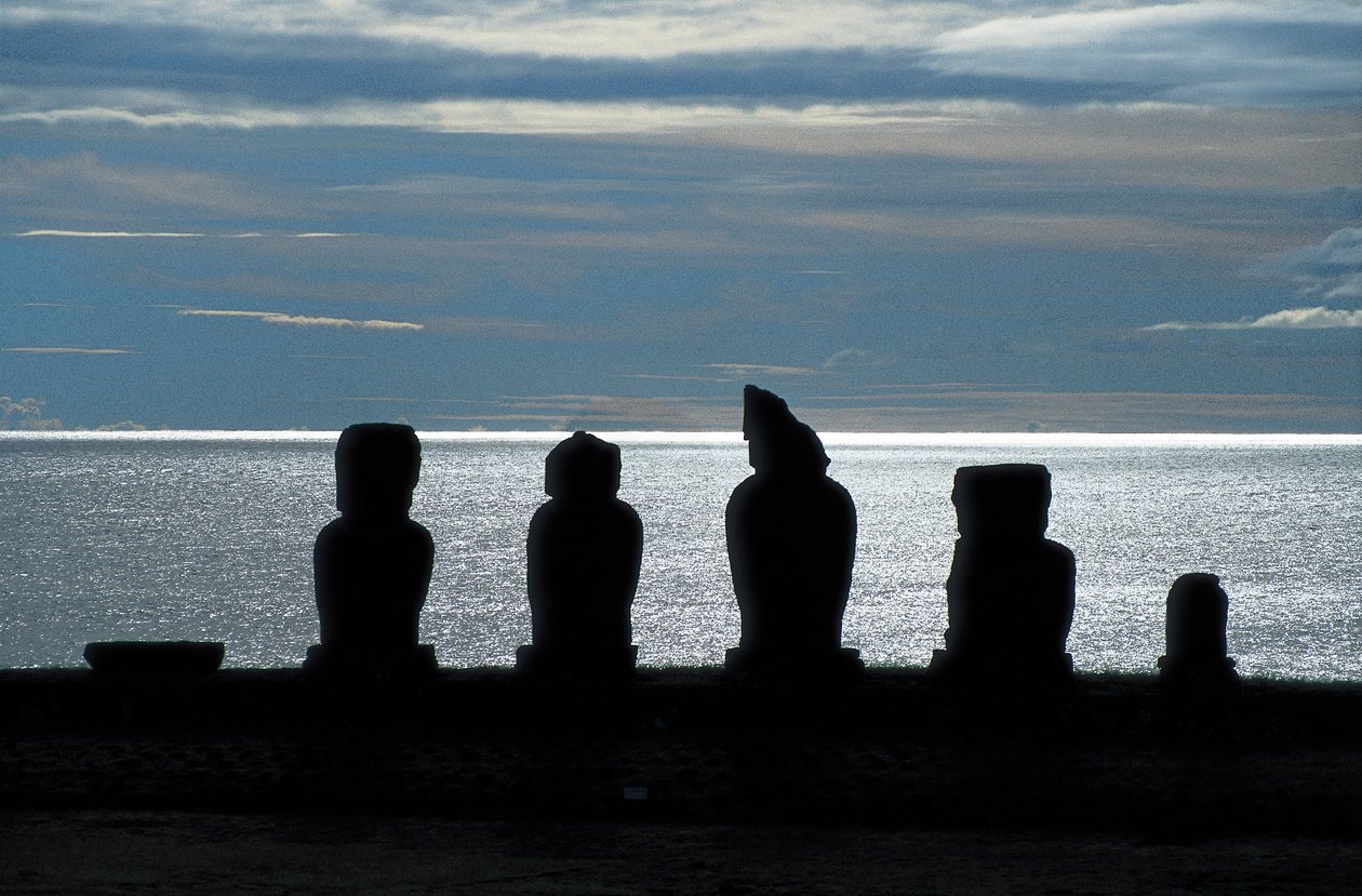 Moai-Statuen, Rapa Nui Nationalpark, Osterinsel, Chile